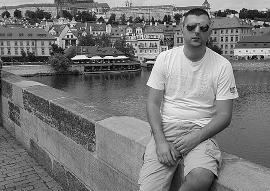 "SJEDILI SU NA IVICI PUTA, ON SE SAMO PREVRNUO I PAO U AMBIS" Sutra ...