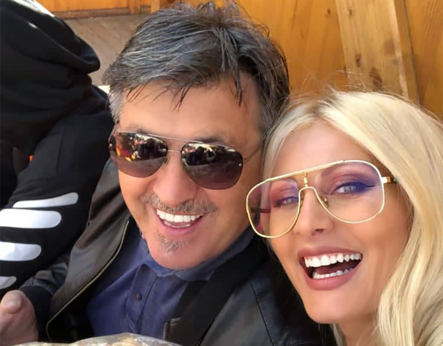 Pjevačica Slađana Mandić uživala na Oktoberfestu (FOTO) - Srpskainfo