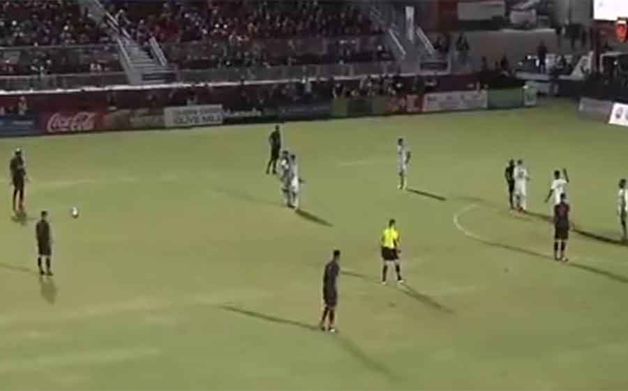 FENOMENALAN POGODAK Didije Drogba OVIM GOLOM podsjetio na najbolje dane ... FENOMENALAN POGODAK Didije Drogba OVIM GOLOM podsjetio na najbolje dane ...