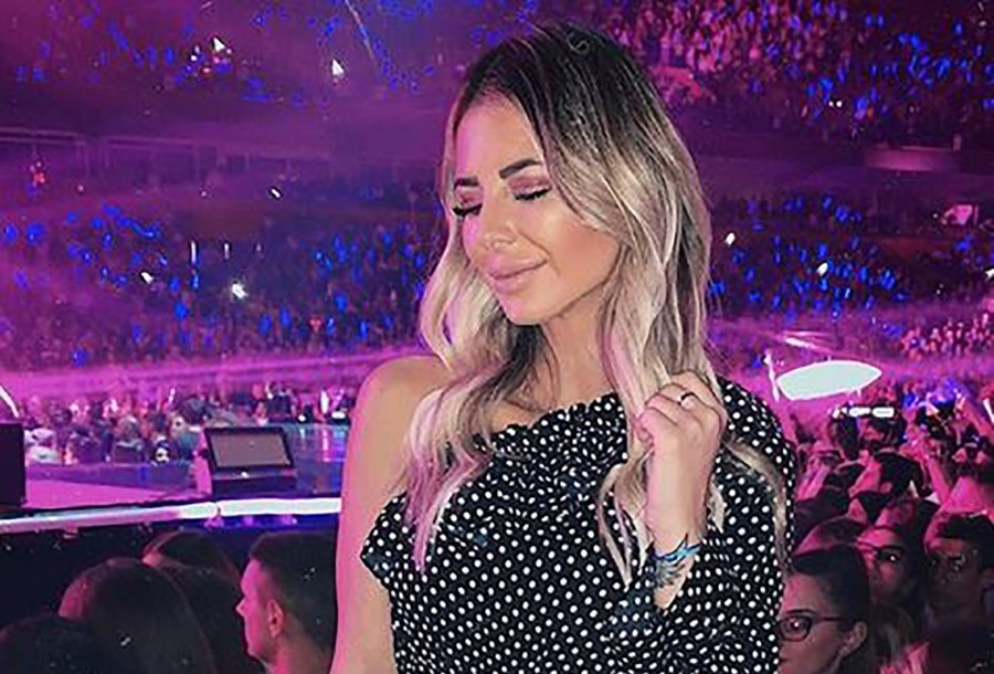 NA ZADNJICI SAMO PJENA Blogerka skroz GOLIŠAVA u kadi, a tek da čujete ...