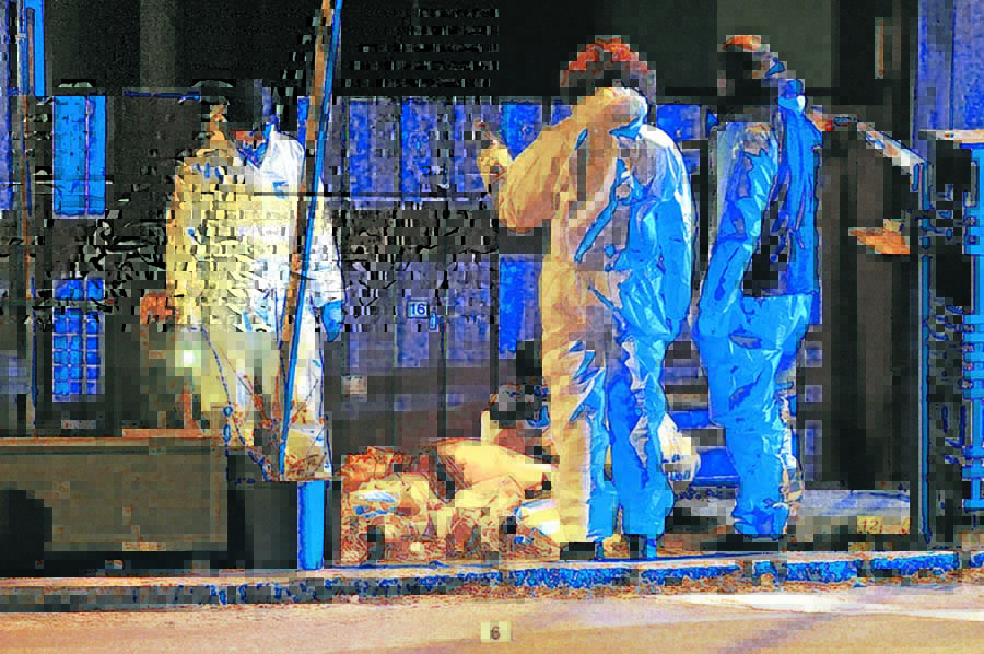 PRAO NOVAC ZA VOĐE SRPSKIH I CRNOGORSKIH KLANOVA Ubijenom Vladi Popu ...