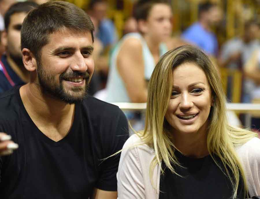 ANA KOKIĆ I KLINCI Rađen slavi sa bivšom ženom, snimak oduševio mnoge ...
