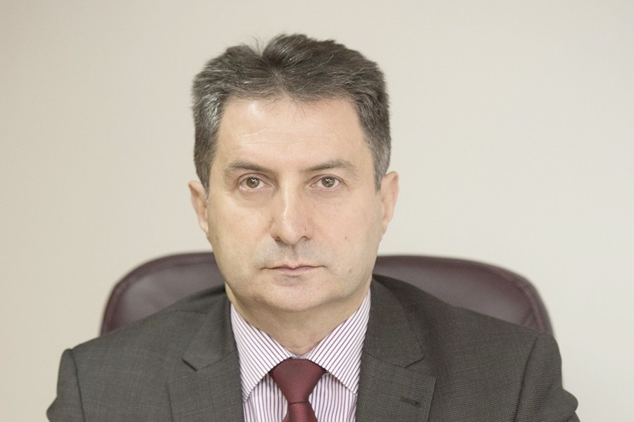 GUBITNIK DANA Radenko Laketić - Srpskainfo