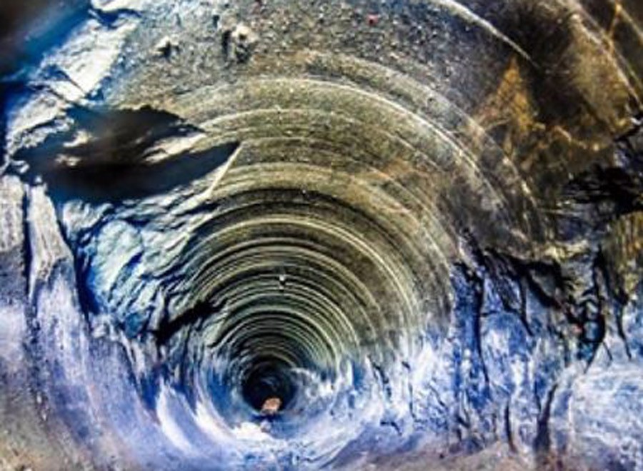 “BUŠOTINA DO PAKLA” Ovo je najdublja rupa na svijetu, a mještani kažu ...