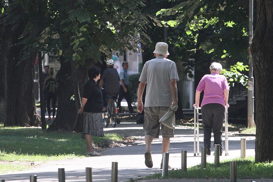 PROBLEMI OBOLJELIH OD MULTIPLE SKLEROZE Mali broj ih ima adekvatnu ...