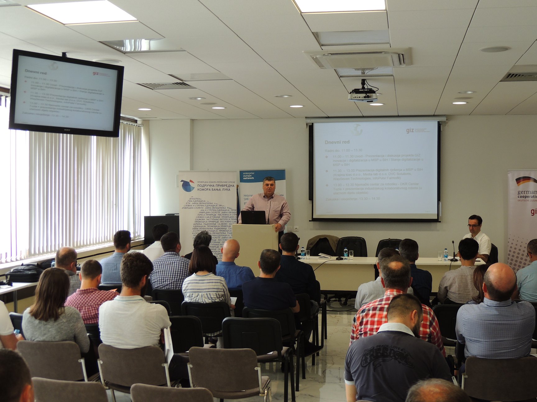 DIGITALIZACIJA ZA 200 MALIH I SREDNJIH PREDUZEĆA Šta donosi projekat ...