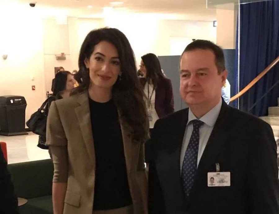 PRVO IVANKA, PA AMAL Dačić u Njujorku osvaja simpatije poznatih dama ...
