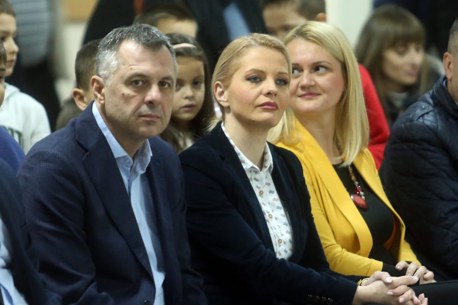 Natalija Trivić: Nije bilo "rata" oko škole na Starčevici, politika se ...