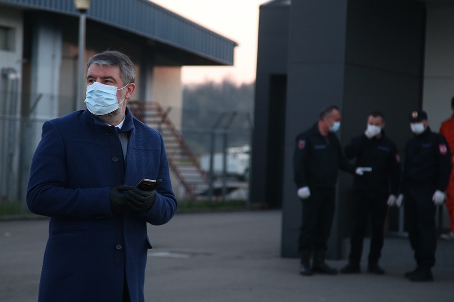 "STRPIMO SE JOŠ 15-20 DANA" Šeranić je optimista, ali poziva da april ...