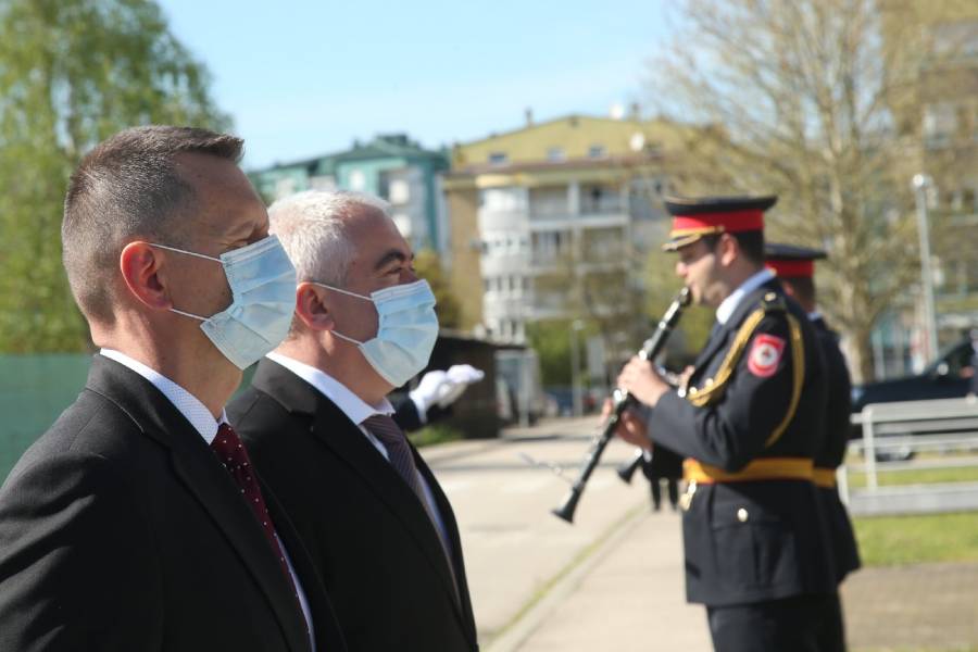 VJEČNO SMO MU ZAHVALNI "Doktor Lazić je HEROJ koji je zadužio Srpsku ...