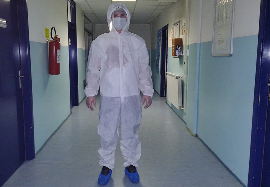 Pomoć zdravstvenim ustanovama: Hemofarm fondacija DONIRALA ZAŠTITNU OPREMU domovima zdravlja ...