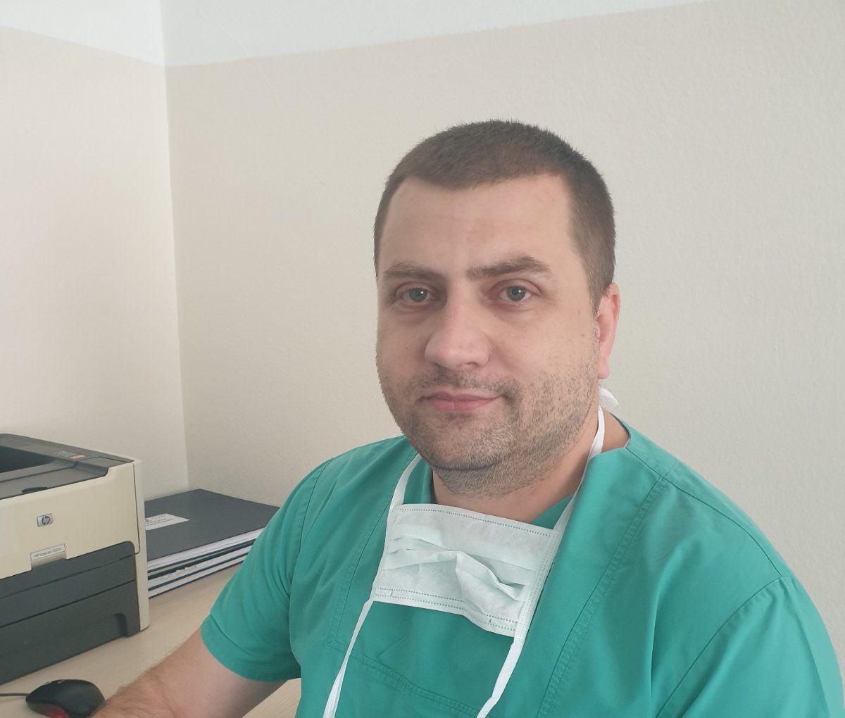 „SAT JE KAO DAN, DAN KAO GODINA“ Doktor Veljović o mukama koje je ...