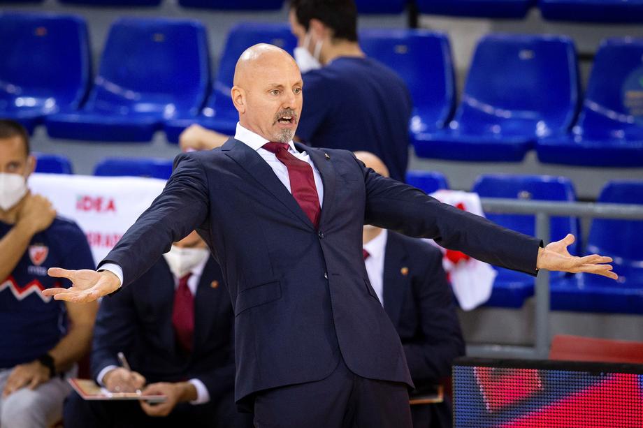 KRITERIJUM JE BIO ČUDAN Obradović: Tražio sam faul, presudila je treća ...