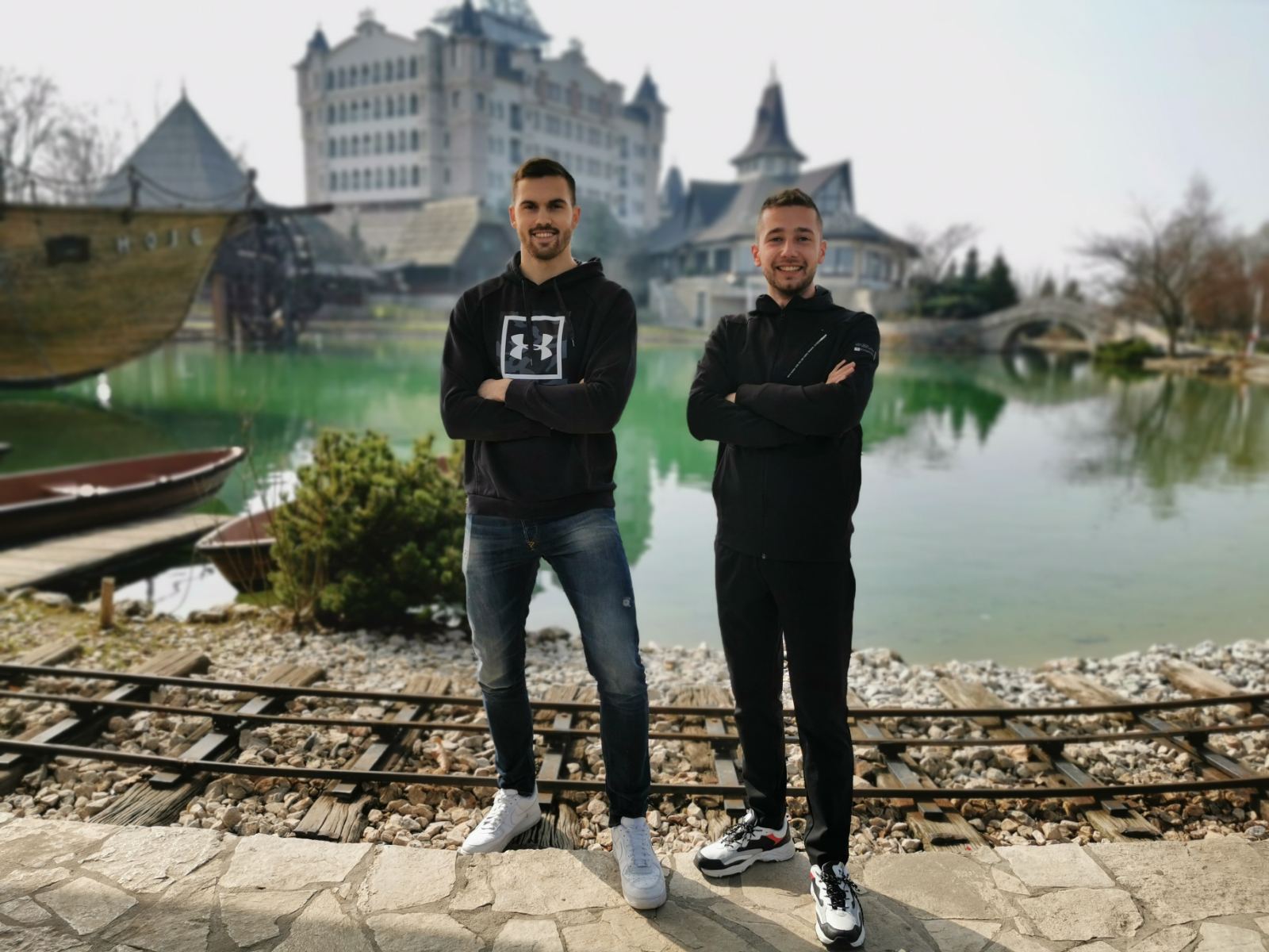 (FOTO) Družio se sa Ivanom Begićem i Draškom Stanivukovićem, a žena mu ...