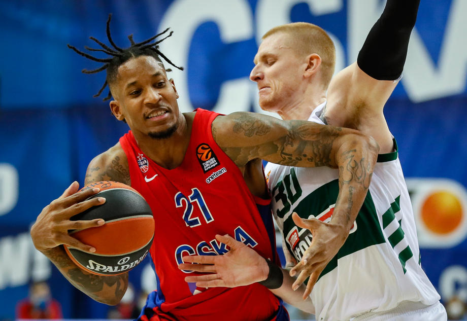 NOVO POJAČANJE ZVEZDE Vajt postao crveno-bijeli - Srpskainfo