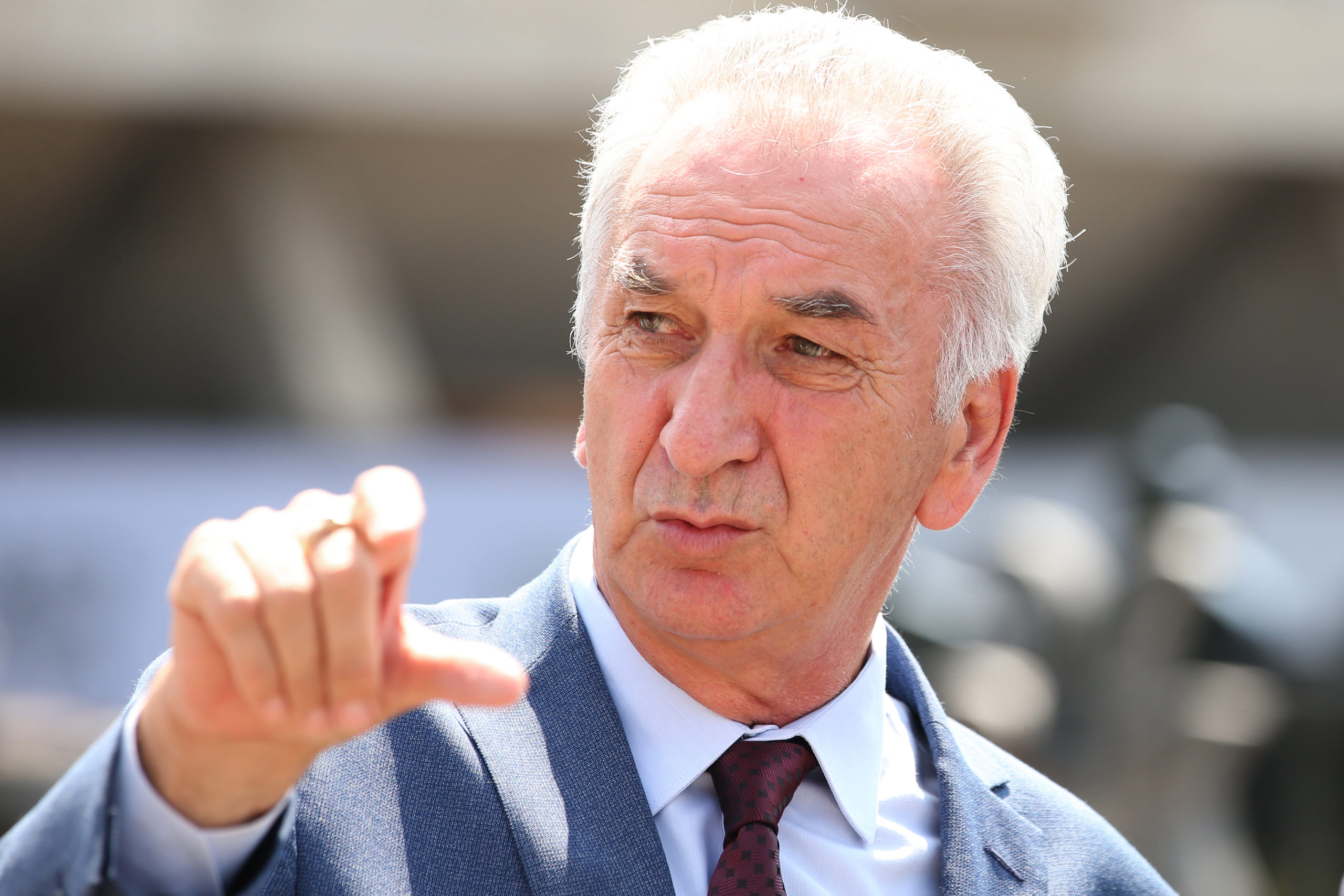 "Zar on da priča o patriotizmu" Šarović ušao u žestoku polemiku sa ...