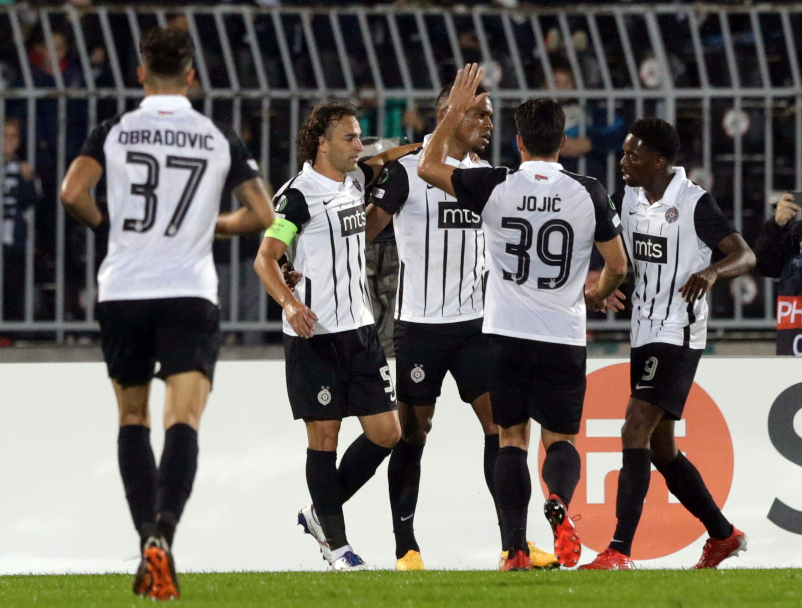 PARTIZAN JESENJI ŠAMPION "Parni valjak" rutinski savladao Metalac ...