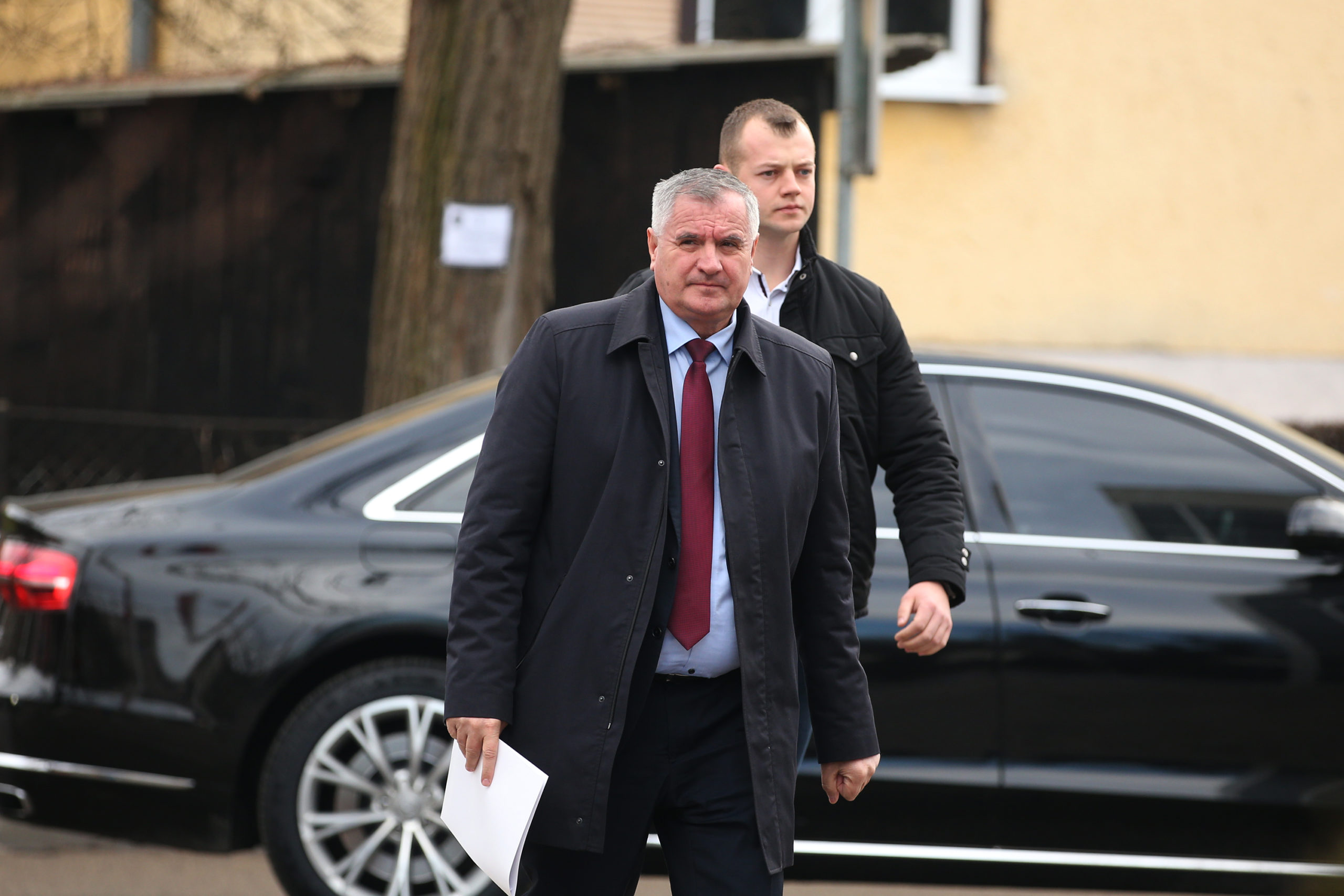 "NEMA LUKSUZIRANJA" Višković ističe da je obustavio nabavku vozila za ...