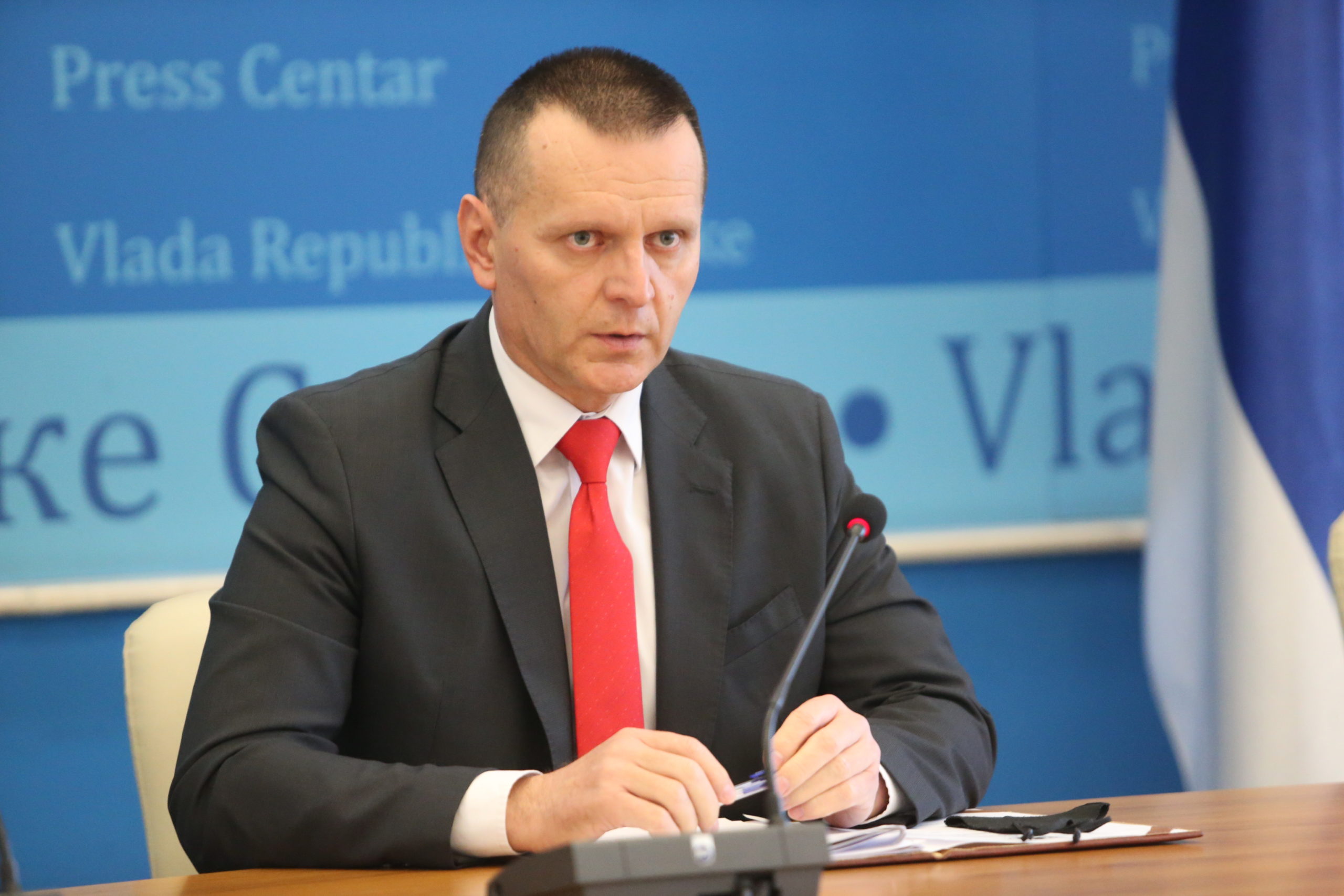 “Čisto narušavanje mog integriteta” Lukač podnio prijavu za klevetu ...