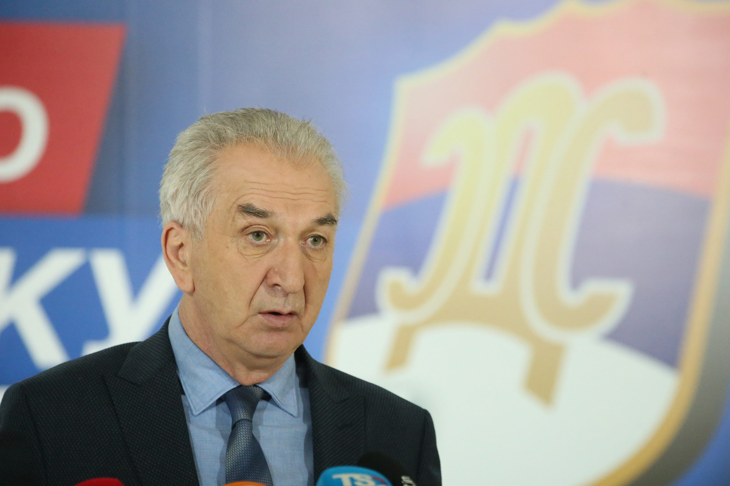 “Podrška predsjedniku Vučiću” Šarović poručuje da Srbima i svima u ...