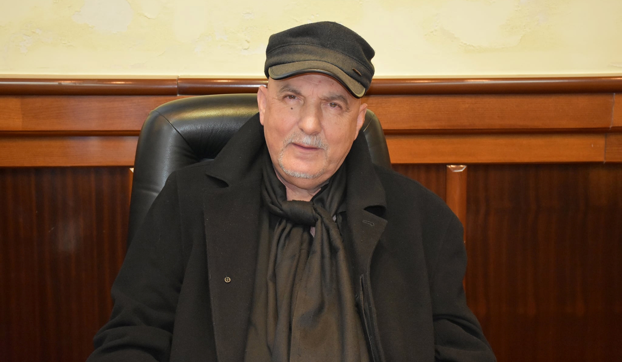 Radmilo V. Radovanović objavio 25. knjigu pjesama: Pred čitaocima ...