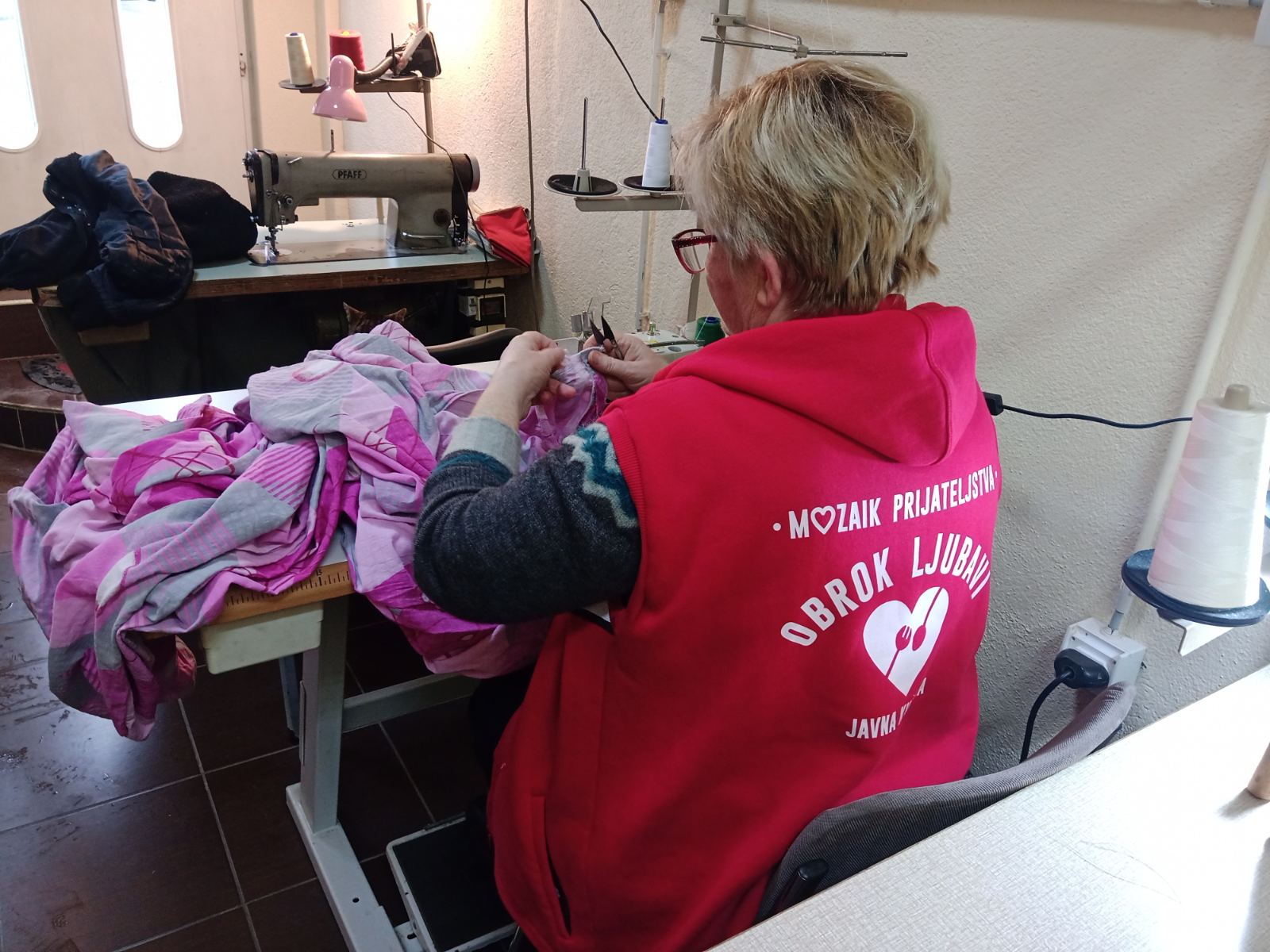 Zlatne i humane ruke Anke i Sanje: Jedna je penzionerka, druga ...