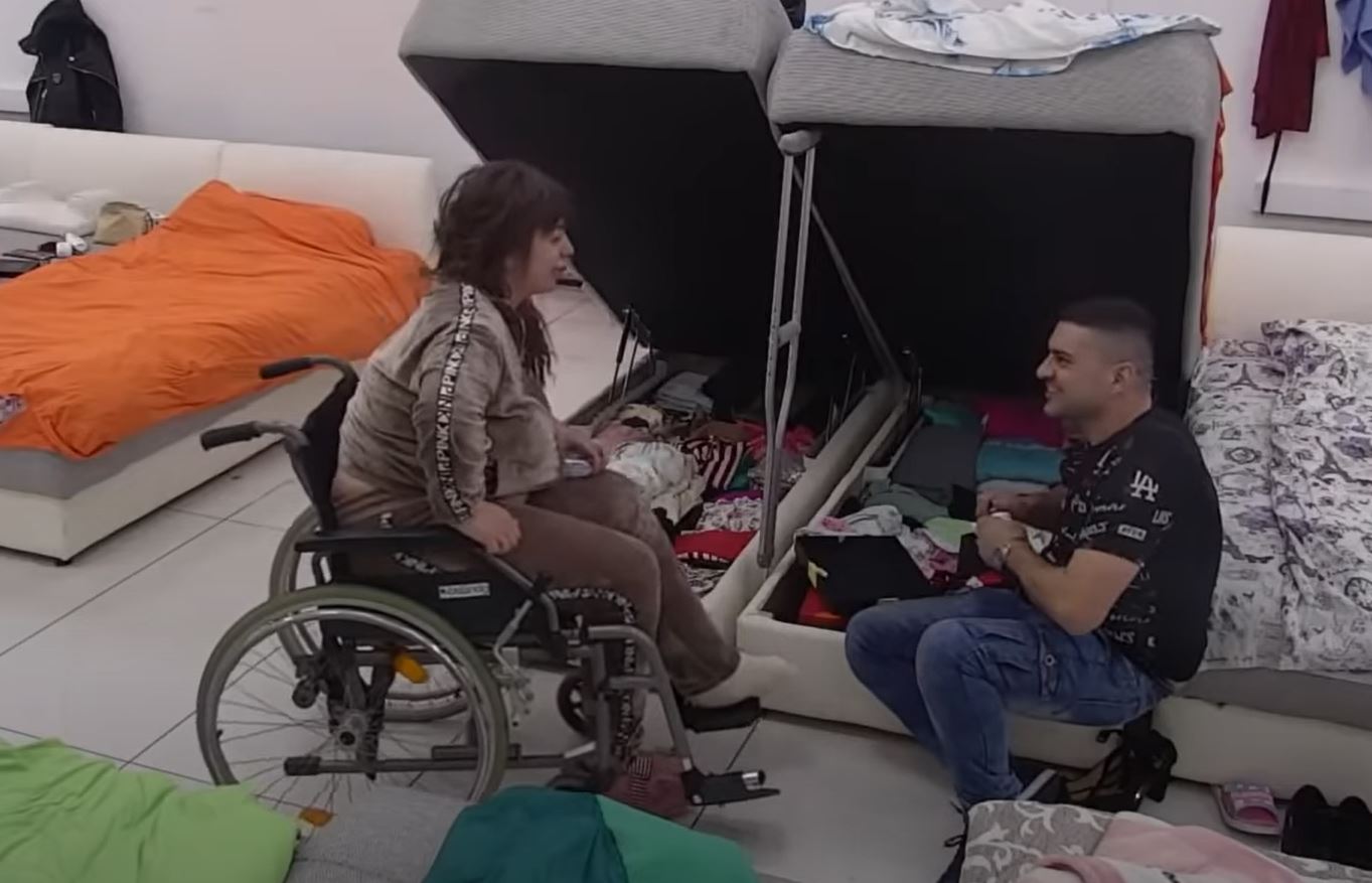 U GIPSU I KOLICIMA Miljana Kulić se vratila u “Zadrugu” poslije ...