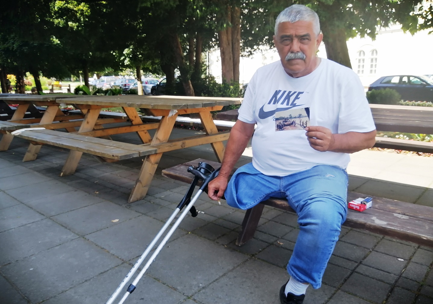 Ratna fotografija u boračkom džepu: Predrag Milošević 3 decenije čuva ...