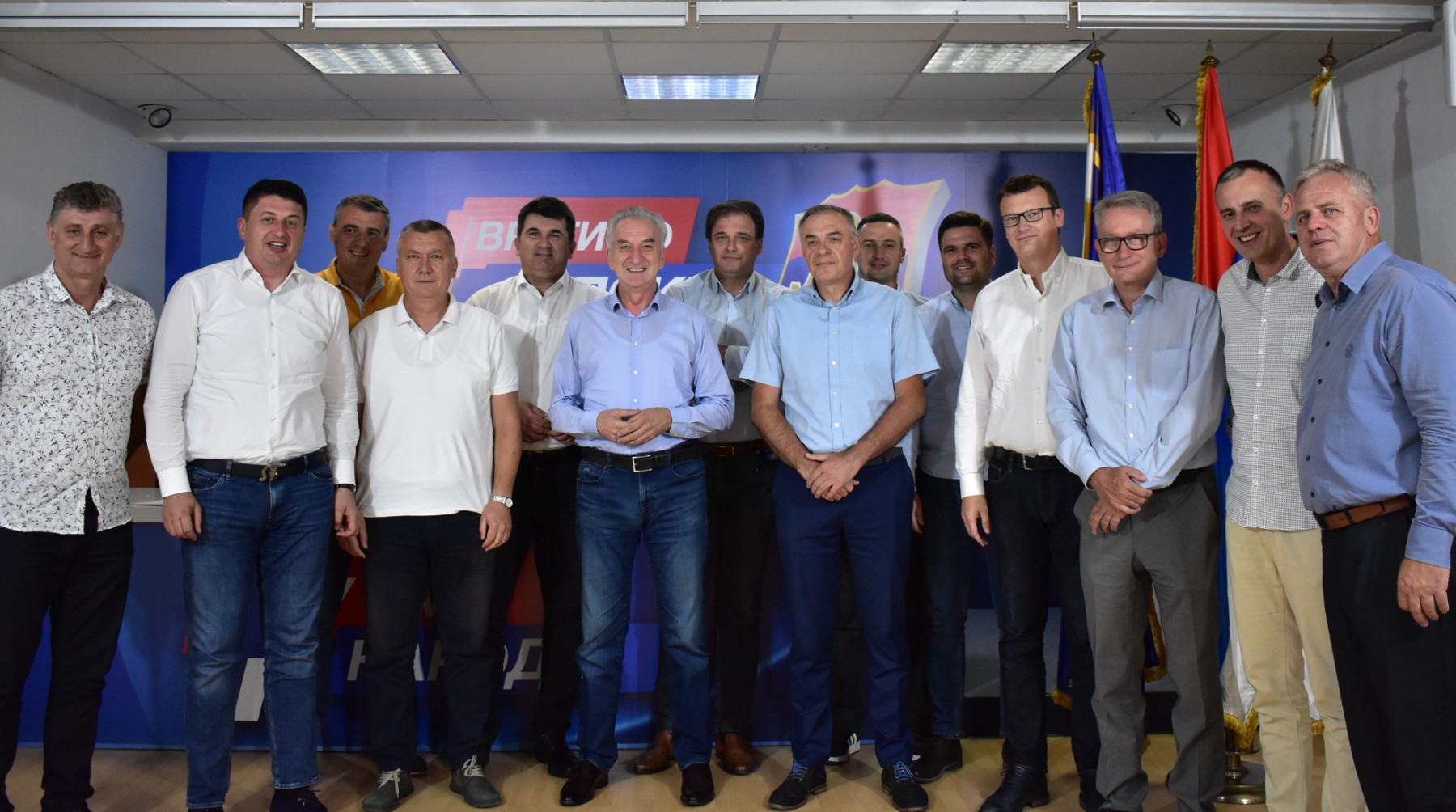 PREVIRANJA U SDS Stranka na novom početku, traži se nasljednik Šarovića ...