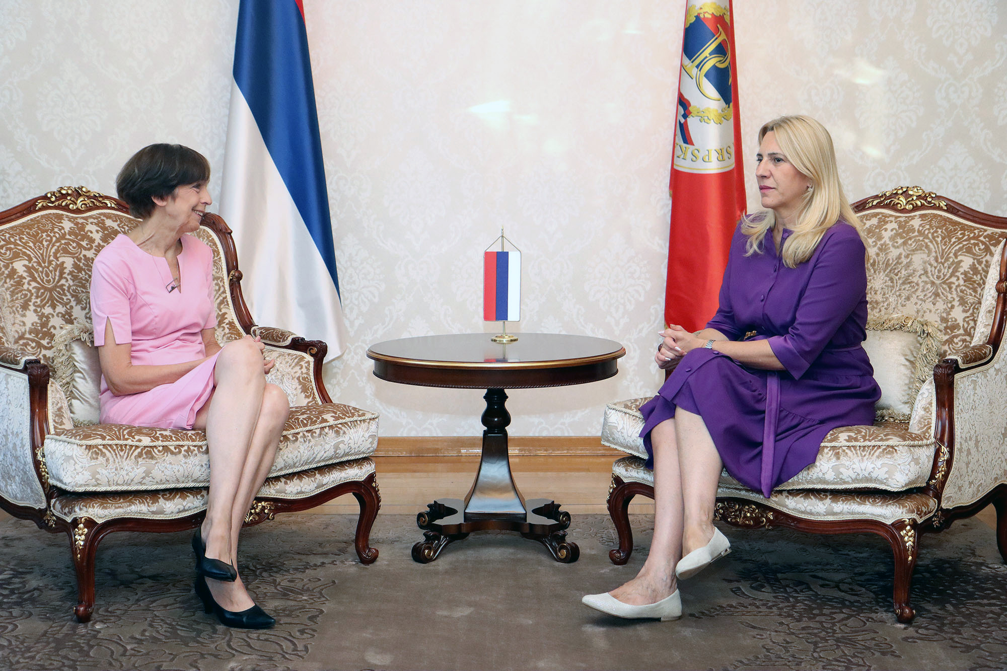 Željka Cvijanović danas sa ambasadorom Njemačke: Institucije Srpske ... Željka Cvijanović danas sa ambasadorom Njemačke: Institucije Srpske ...