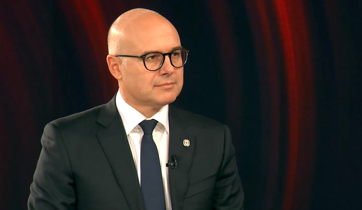 Miloš Vučević novi predsjednik SNS