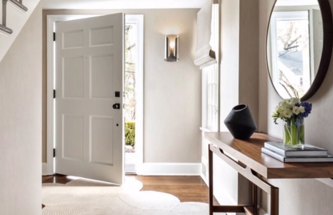 JEFTINO, A EFEKTNO Uz neki od ovih 5 načina preuredite hodnik tako da ...