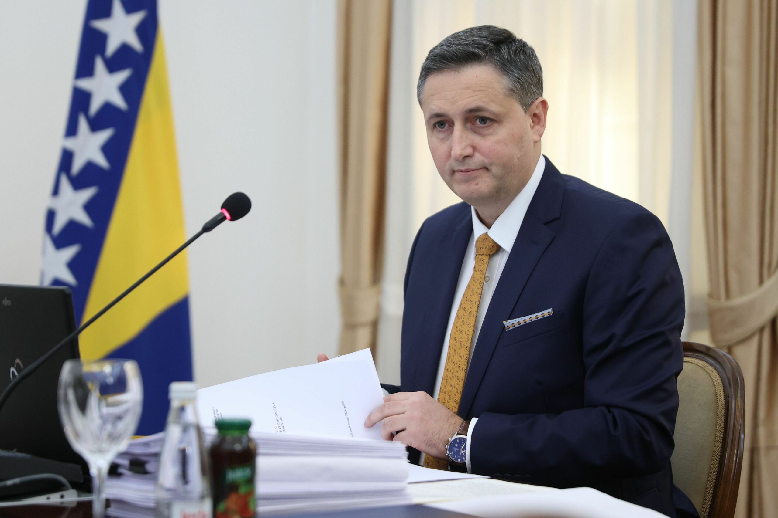 Denis Bećirović izjavio da je Vukovar opomena za međunarodnu zajednicu