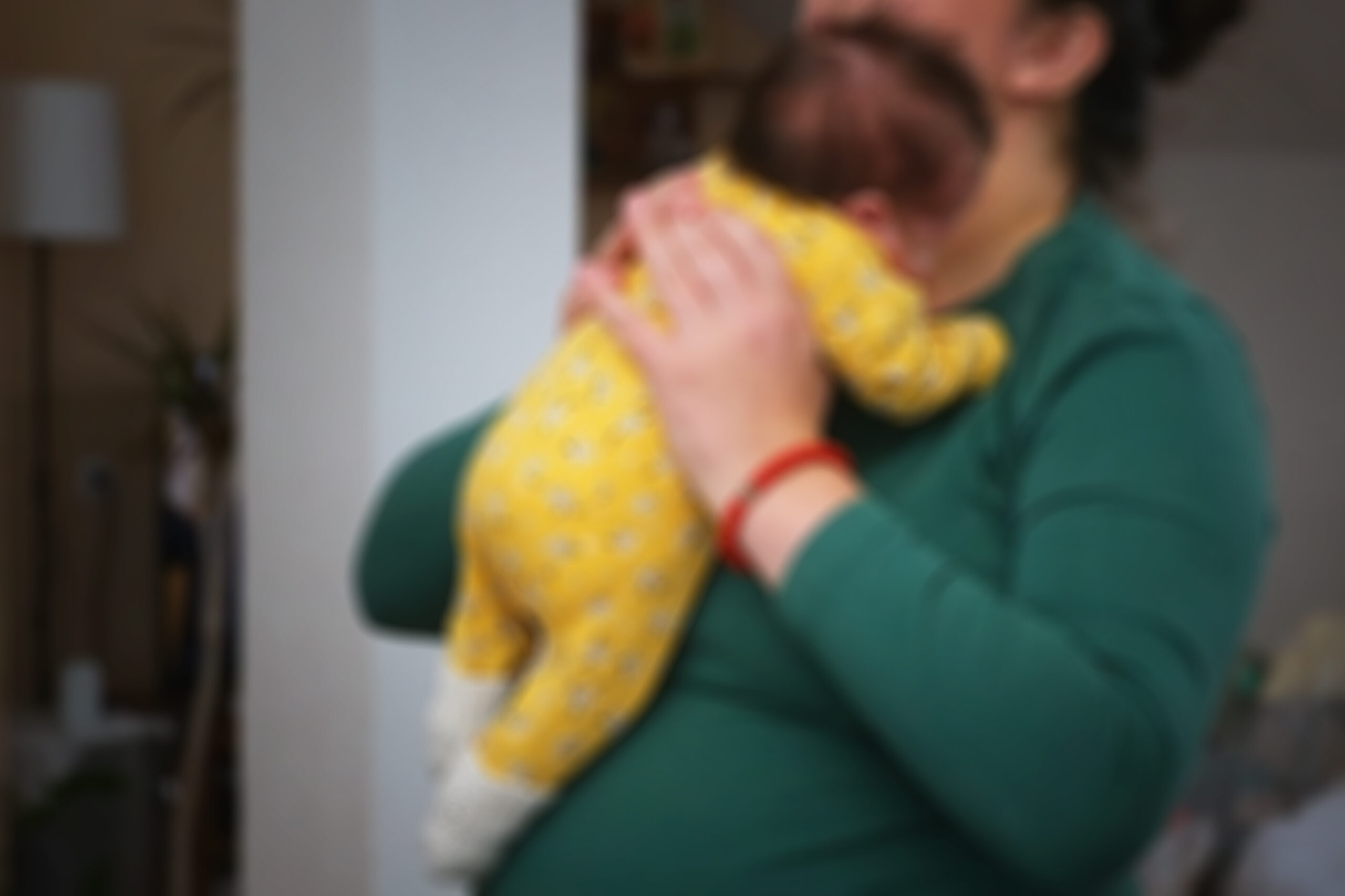 Ovo je 5 normalnih pojava kod beba koje ne trebaju da vas brinu