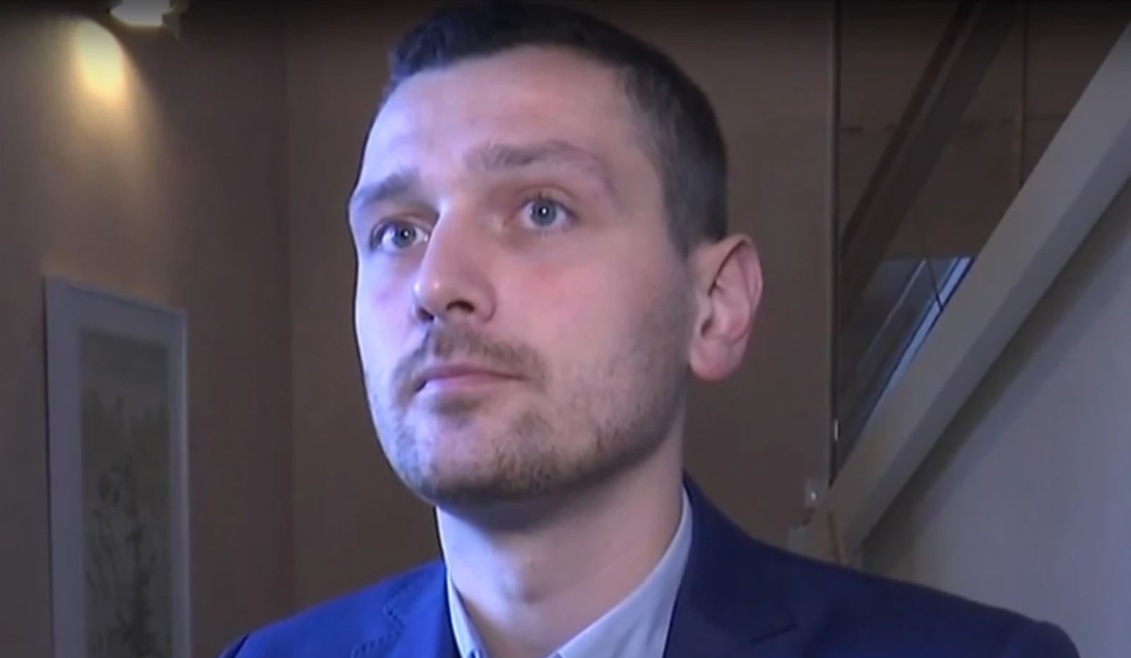 Adnan došao da nadgleda izbore, pa spasao bebu iz Morače