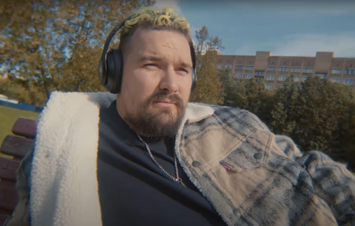 Stradao ruski pjevač (34) koji se proslavio kritikom Putina