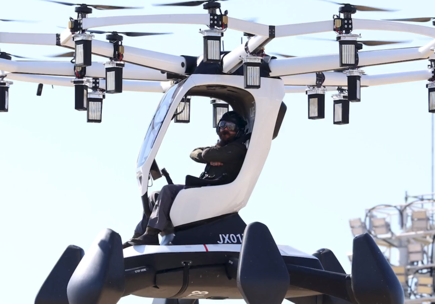 Leteći automobil testiran u Japanu