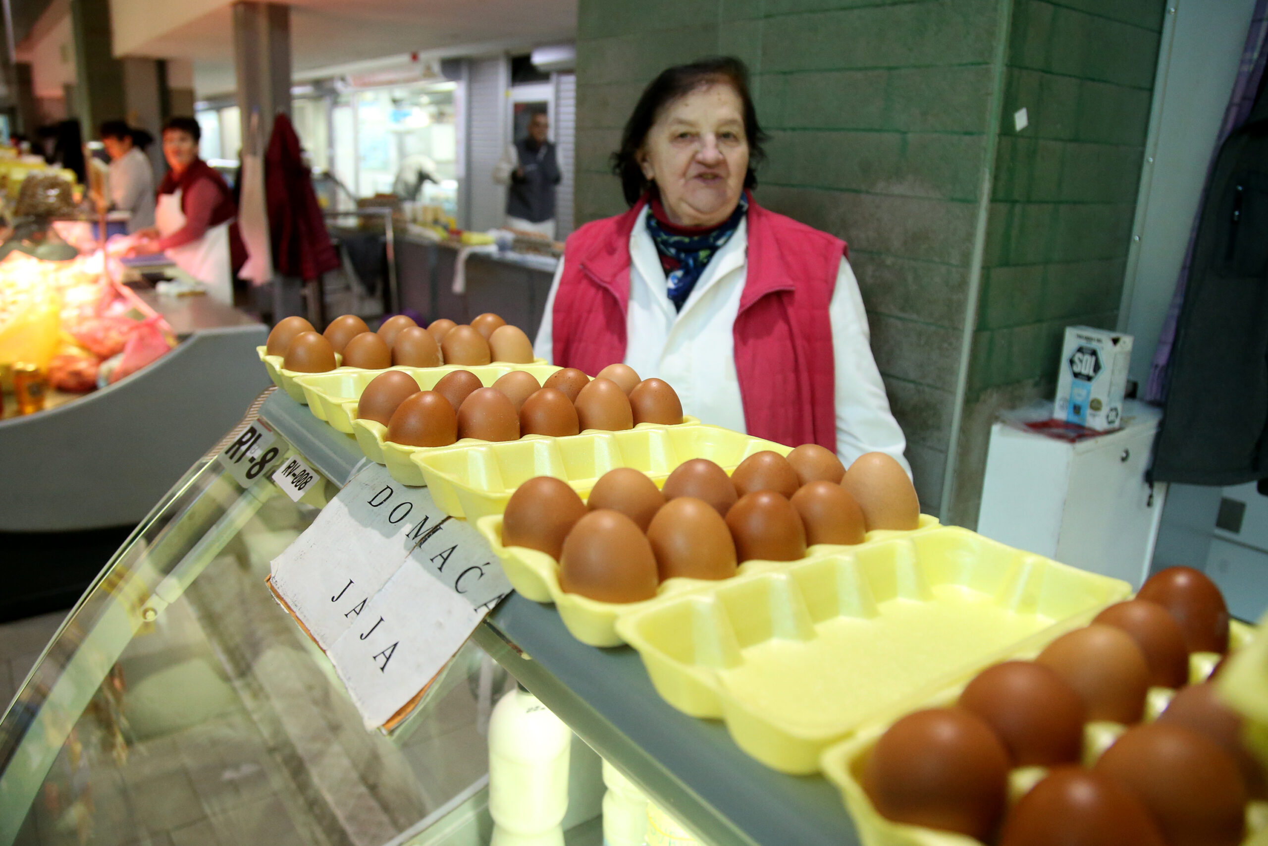 Da li boja ljuske jajeta zaista utiče na nutritivnu vrijednost i okus