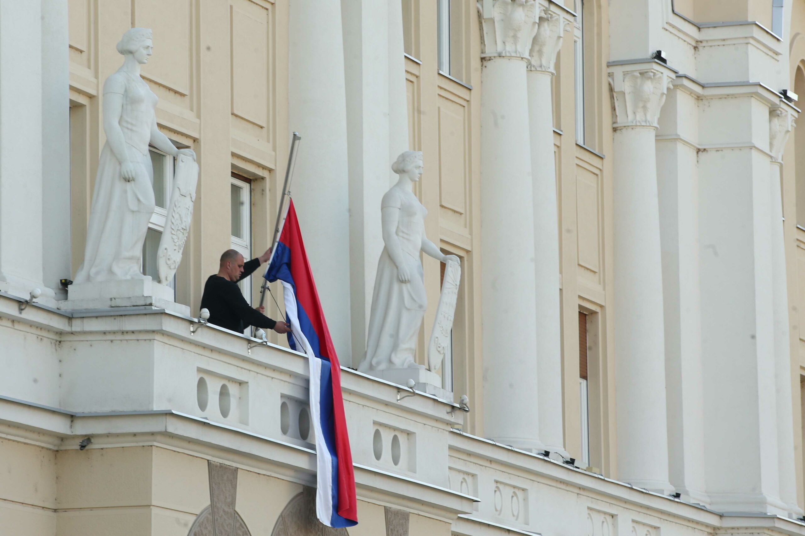 Sutra Dan žalosti u Srpskoj zbog masakra na Cetinju u kojem je ubijeno 12 osoba