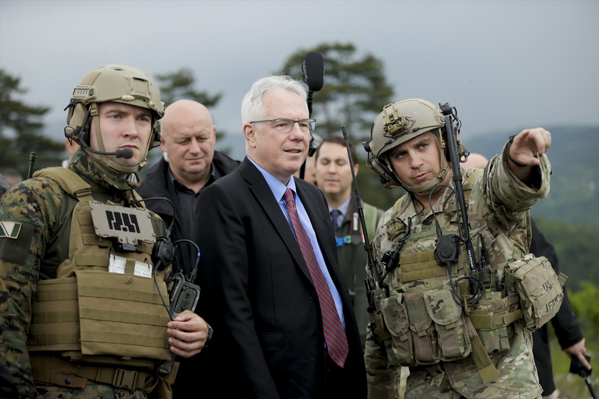 Majkl Marfi nakon prelijetanja bombardera