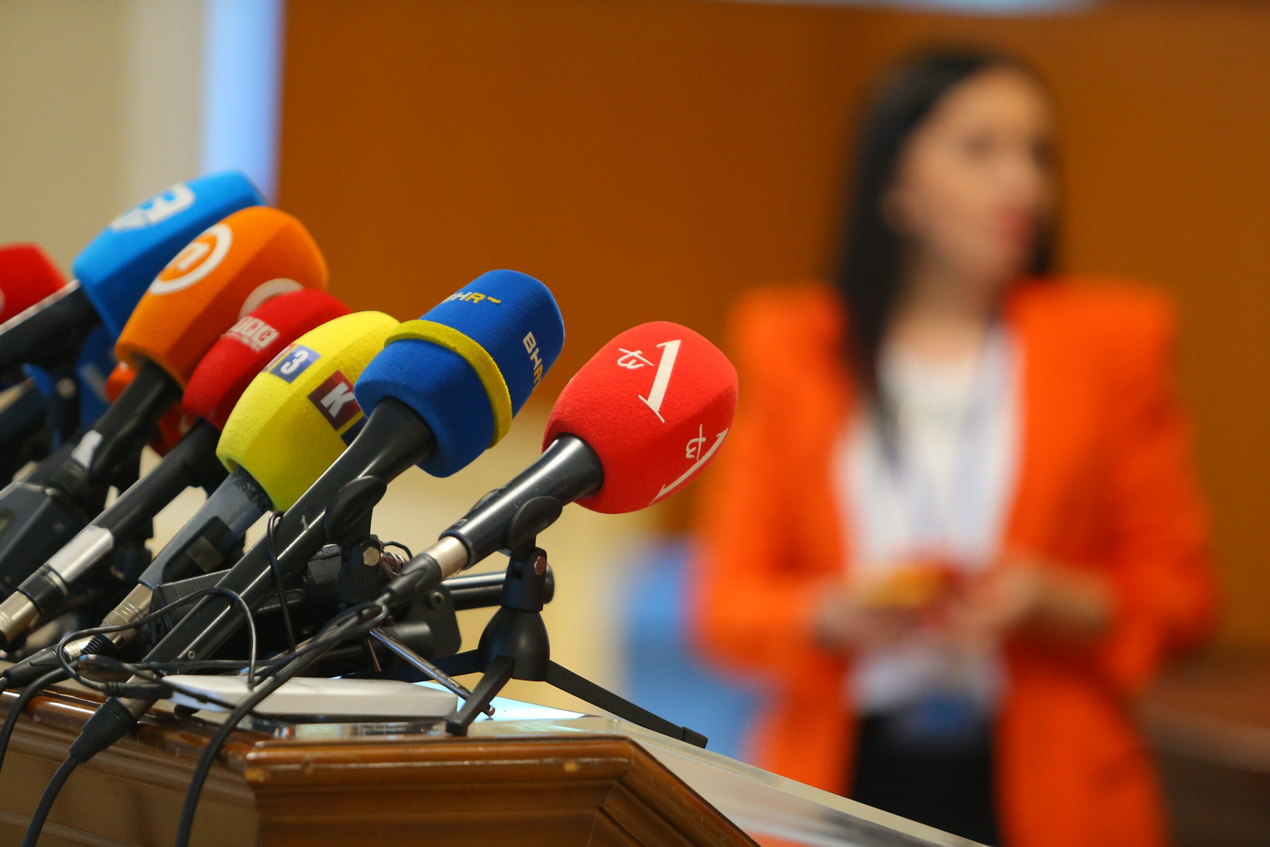 BH novinari podržali Srpskainfo i poručili da podnesu tužbu protiv Dodika