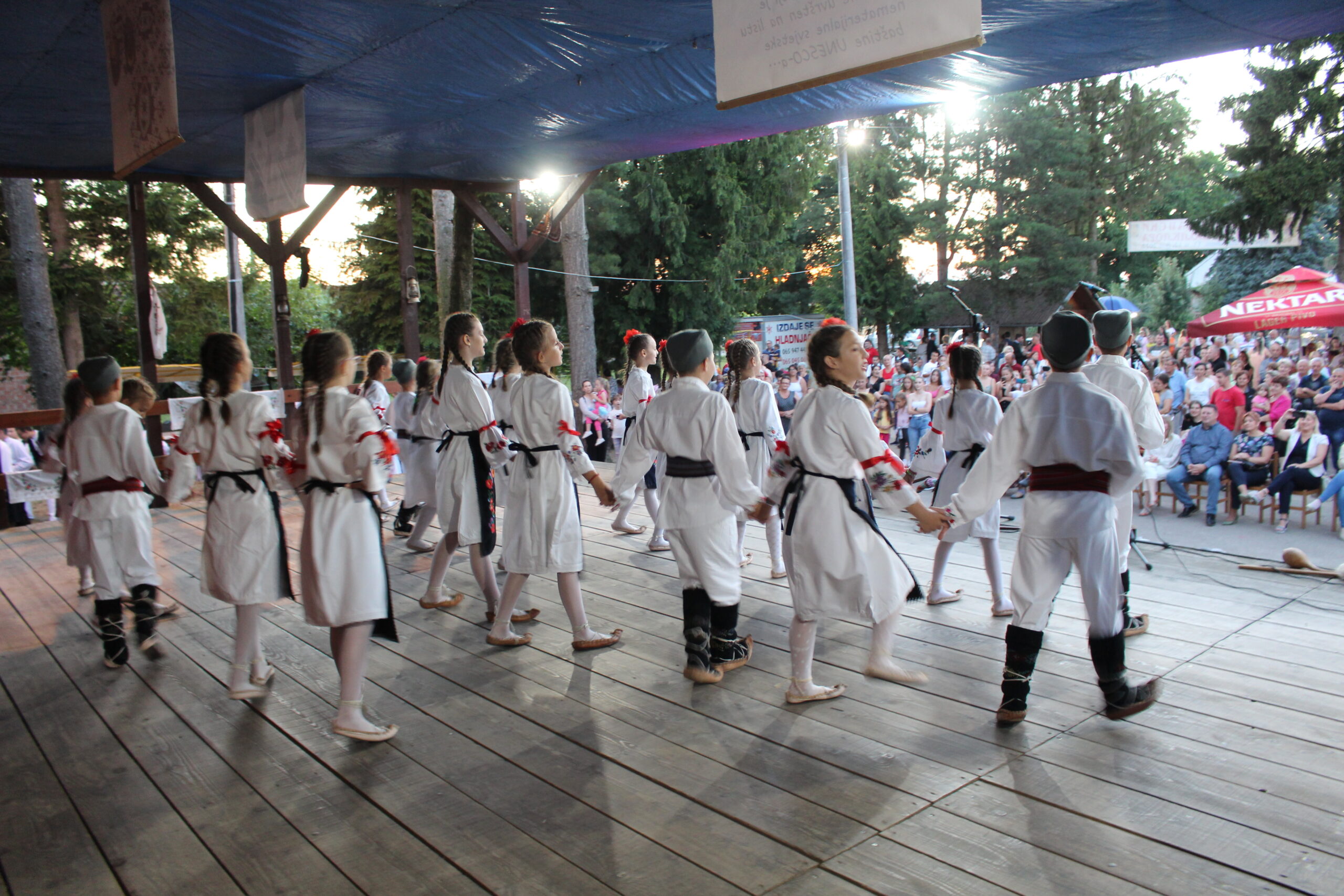 Petrovdanski sabor folklora u Lamincima