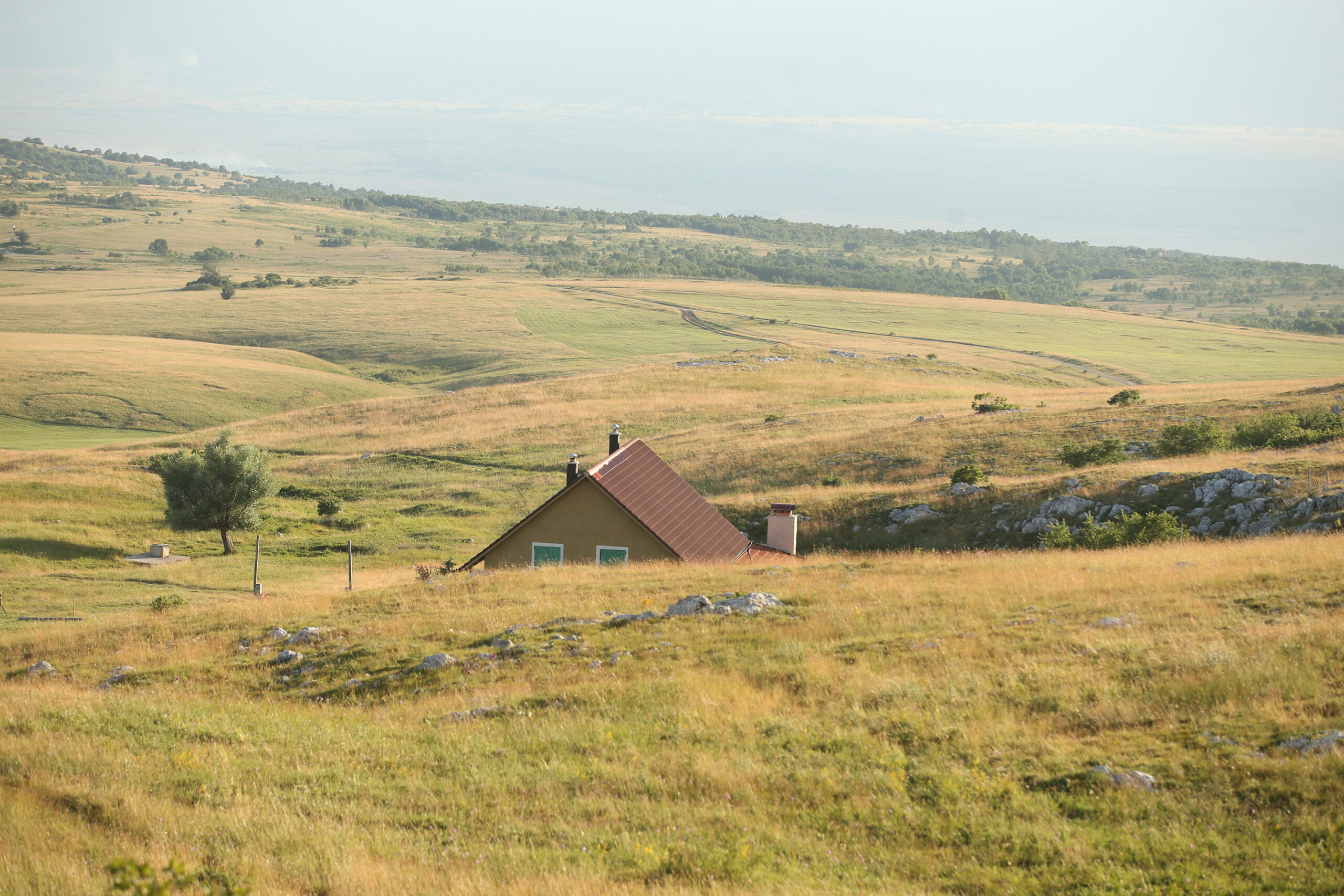 Livanjsko polje - Divlji konji, ledene rijeke i topli ljudi
