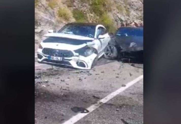 Teška nesreća na putu ka Bjelašnici, sudarila se 3 vozila
