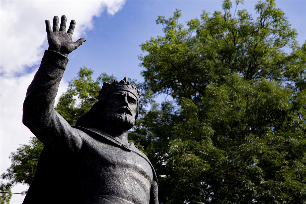 Nije data saglasnost za spomenik Tvrtku Kotromaniću