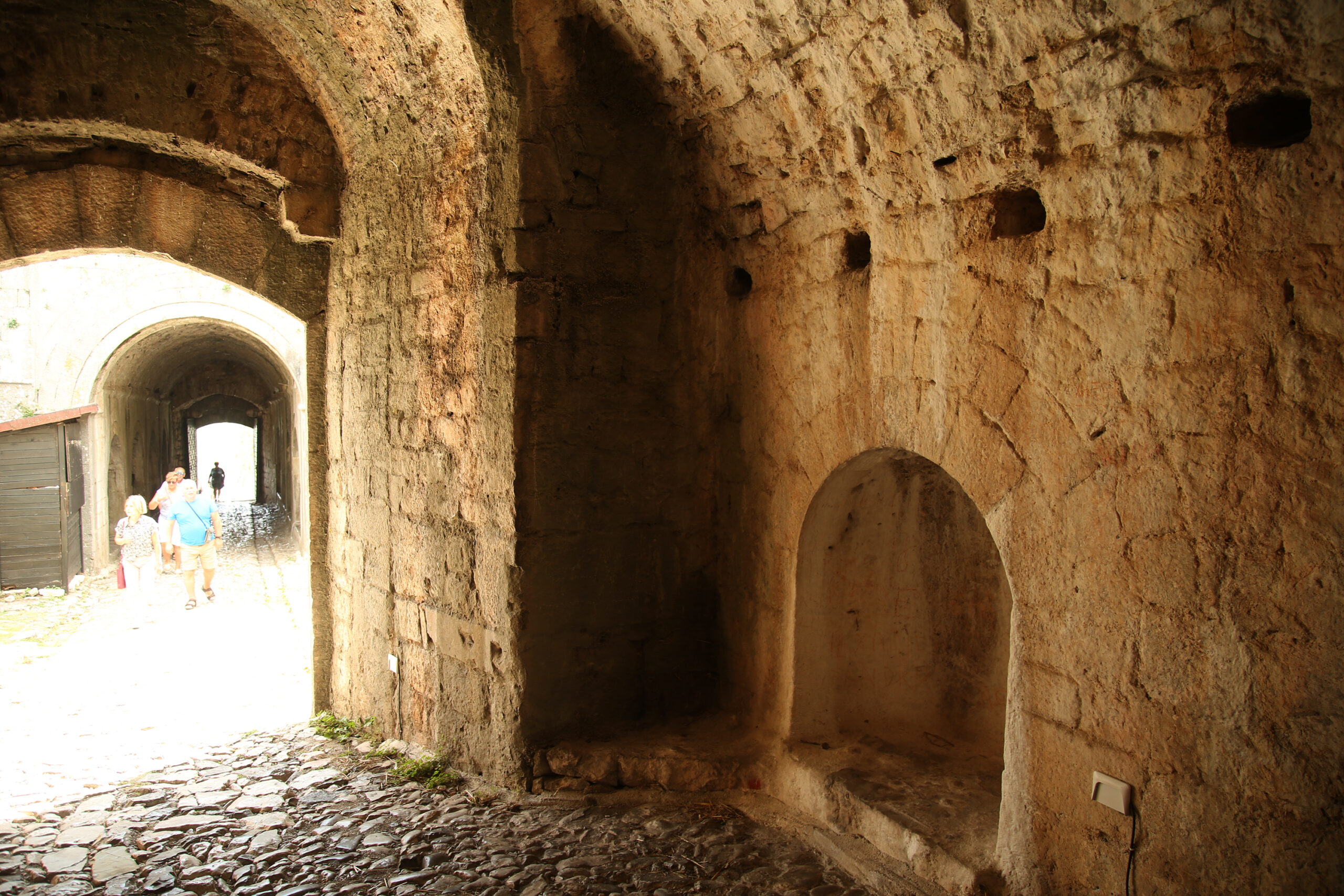 Kako žive Srbi na sjeveru Albanije (VIDEO, FOTO)