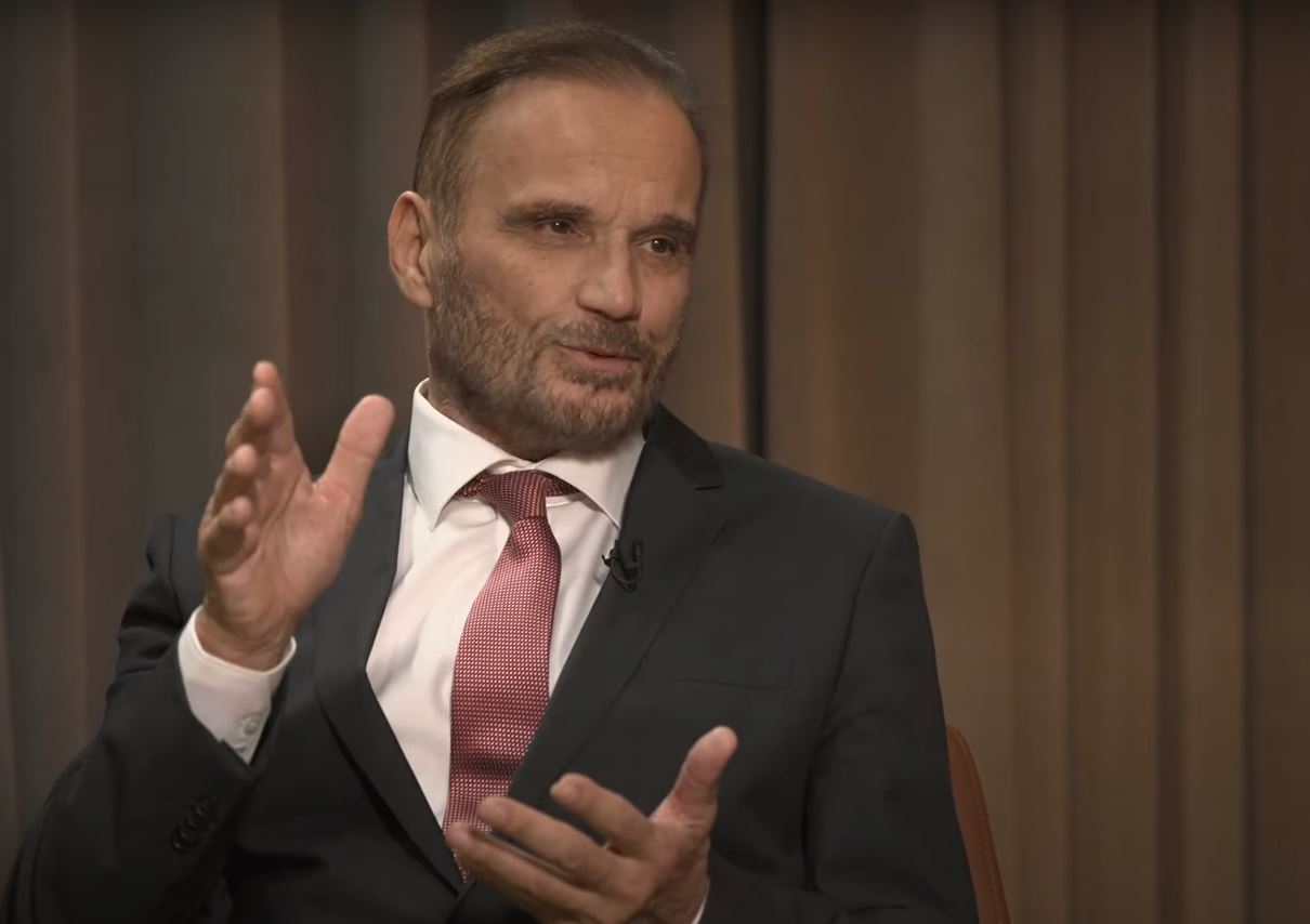 HIT DANA Anto Nobilo