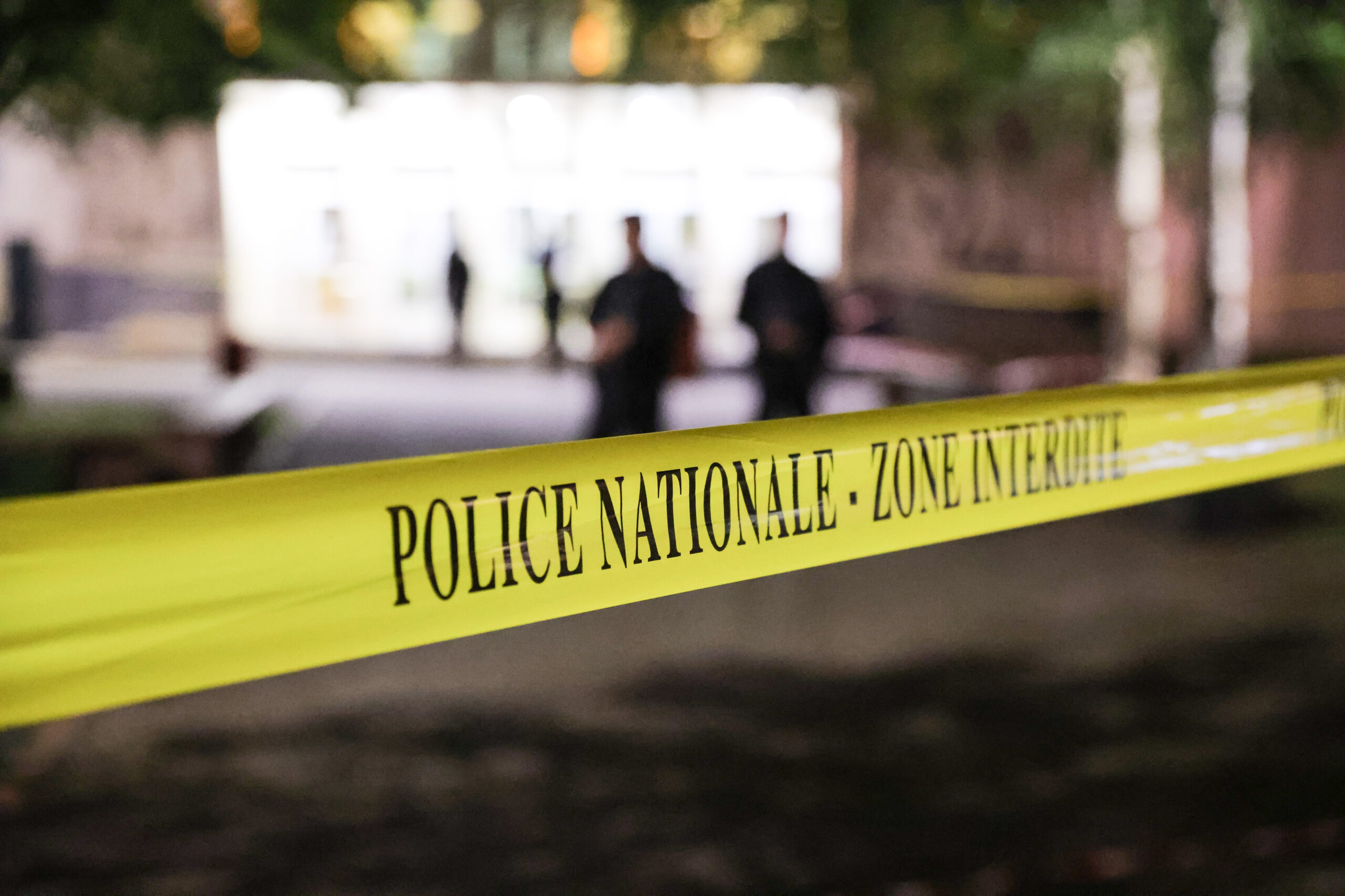 Tinejdžer (15) ubio roditelje, pa zapalio da prikrije zločin