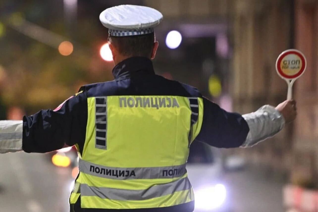 Vozač kamiona pokušao podmiti policajce kod Doboja