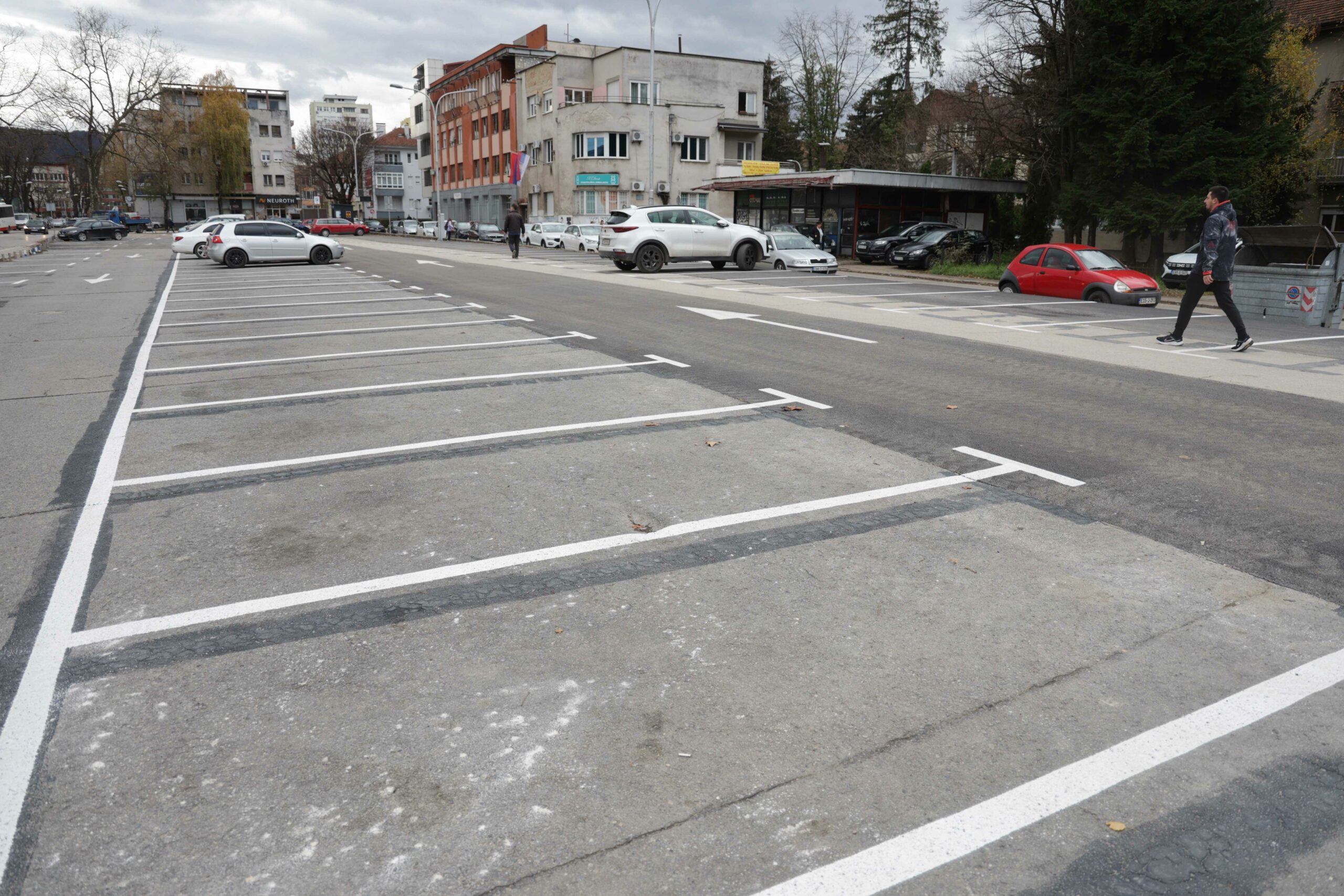 Parking u centru Banjaluke zjapi prazan, vozači bojkotuju zbog cijena